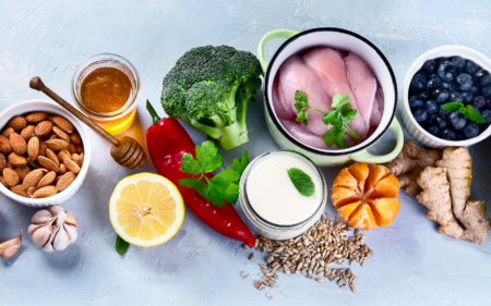 Qual a melhor vitamina para imunidade? 7 nutrientes essenciais | MS